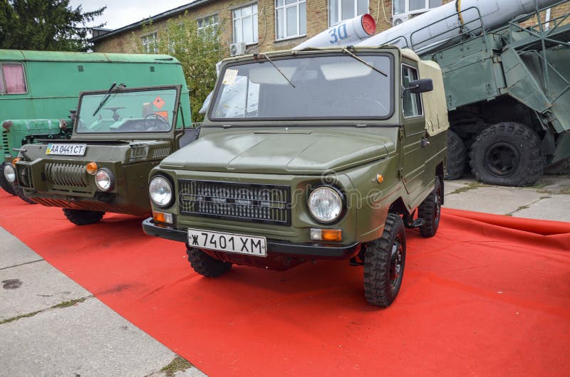 The LuAZ-969 is the First Soviet Front-wheel Drive Vehicle Editorial ...