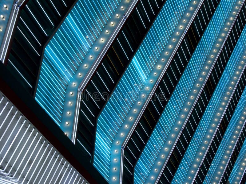 Luces De Neón Azules Y Blancas De La Carpa Foto de archivo - Imagen de ...