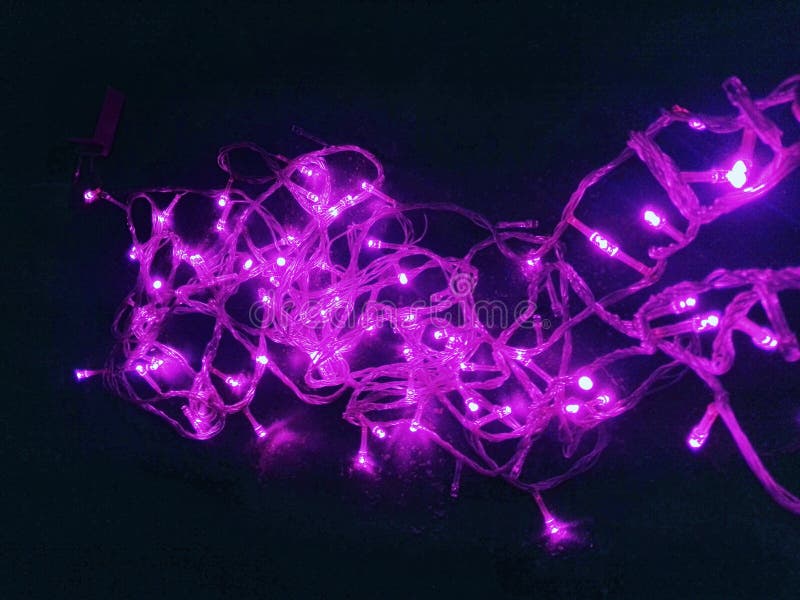 Luces rosadas foto de archivo. Imagen de luces, rosa - 124097146