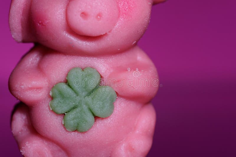 Lucky Pig with Four Leaf Clover Stock Photo - Image of good, leaf ...