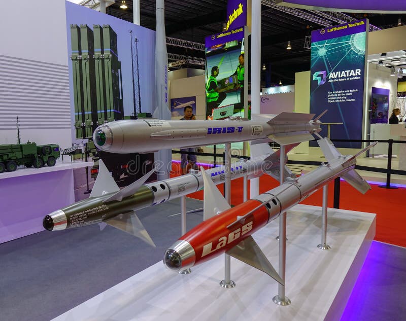 IRIS-T Luft-Luft-Rakete redaktionelles stockfotografie. Bild von ...