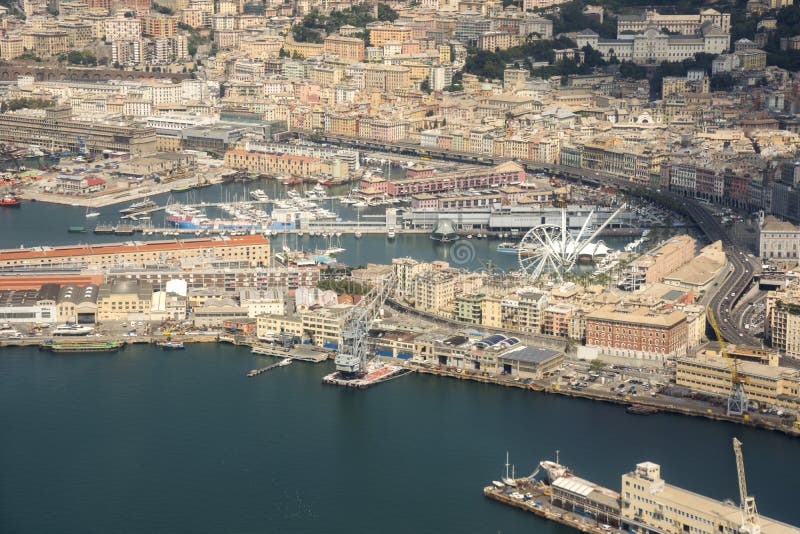 Genua-Stadt stockfoto. Bild von hafen, meer, häuser, geschichte - 23308326