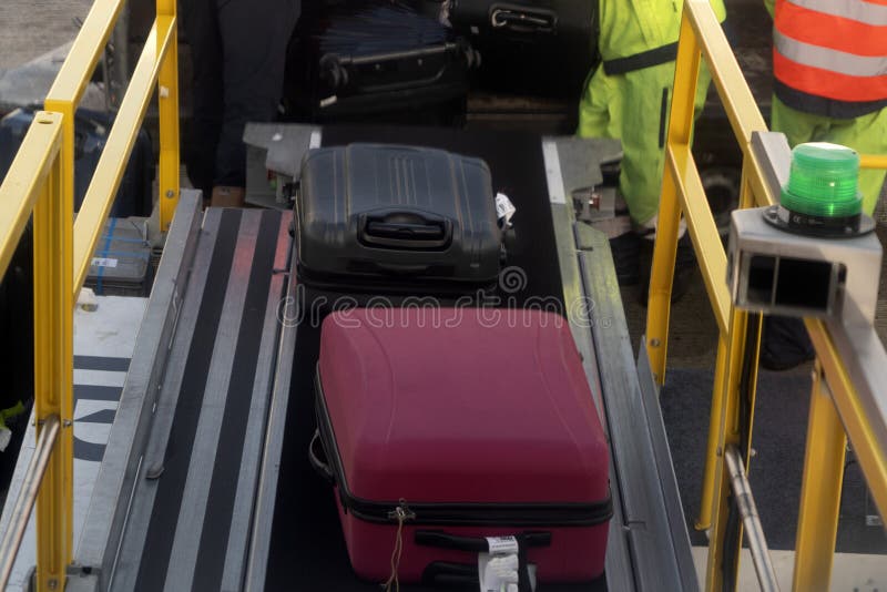 Luggage Loading on Airplane Stock Image - Image of aircraft, service ...