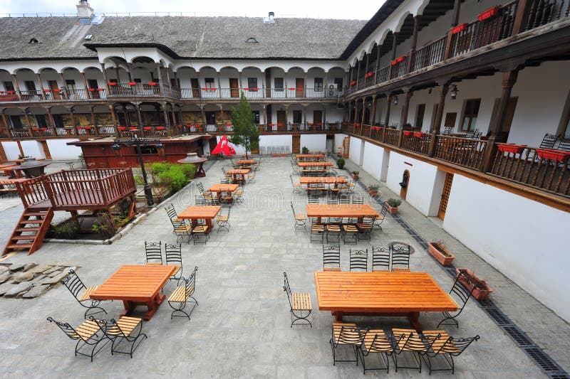 Hanul Lui Manuc - Het Oude Centrum Van Boekarest Redactionele Foto ...