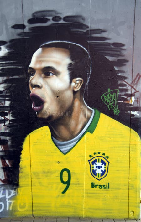 Luis Fabiano Graffiti editorial photo. Image of paint - 14945881