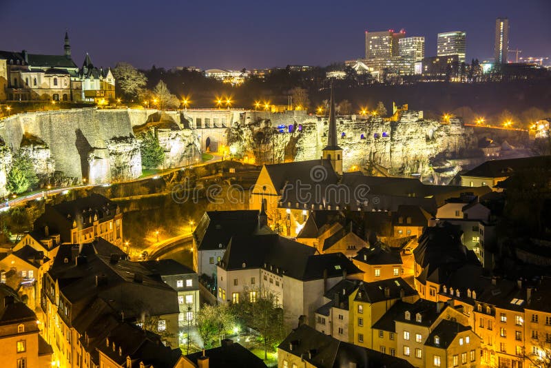 Luksemburg Miasto Stary I Nowy Obraz Stock - Obraz złożonej z kapitał ...