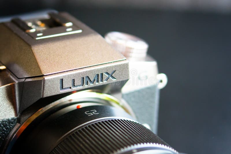 Lumix-Logo redaktionelles stockfoto. Bild von illustrativ - 117498233