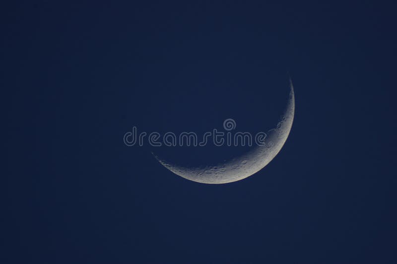 Luna crescent imagen de archivo. Imagen de luna, negro - 6028939