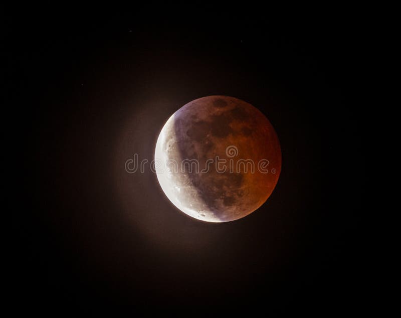 Lunar Eclipse and Super Moon Stock Photo - Image of bloody, event: 184683956