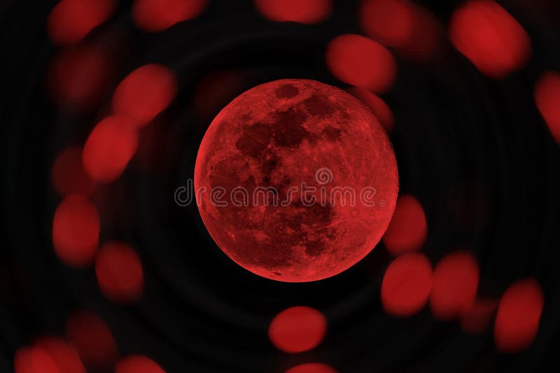 Lune rouge sang image stock. Image du mysticisme, cratère - 44053807