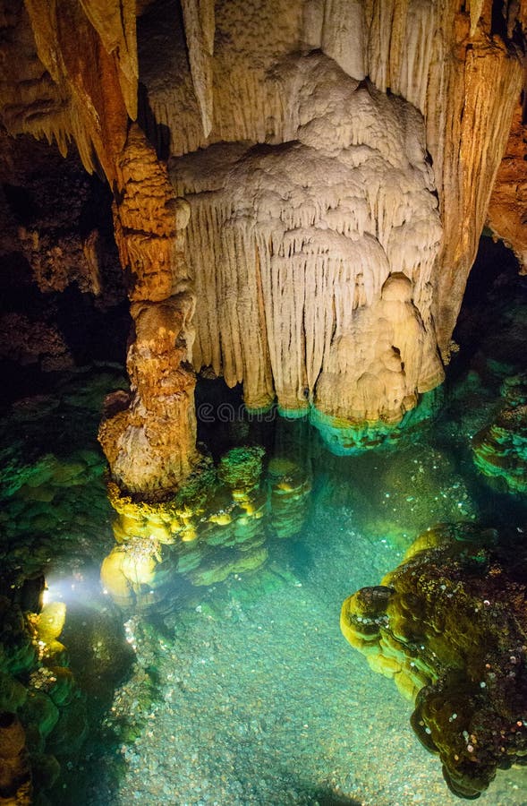 Luray Caverns stock image. Image of stalactites, speleothems - 61141575