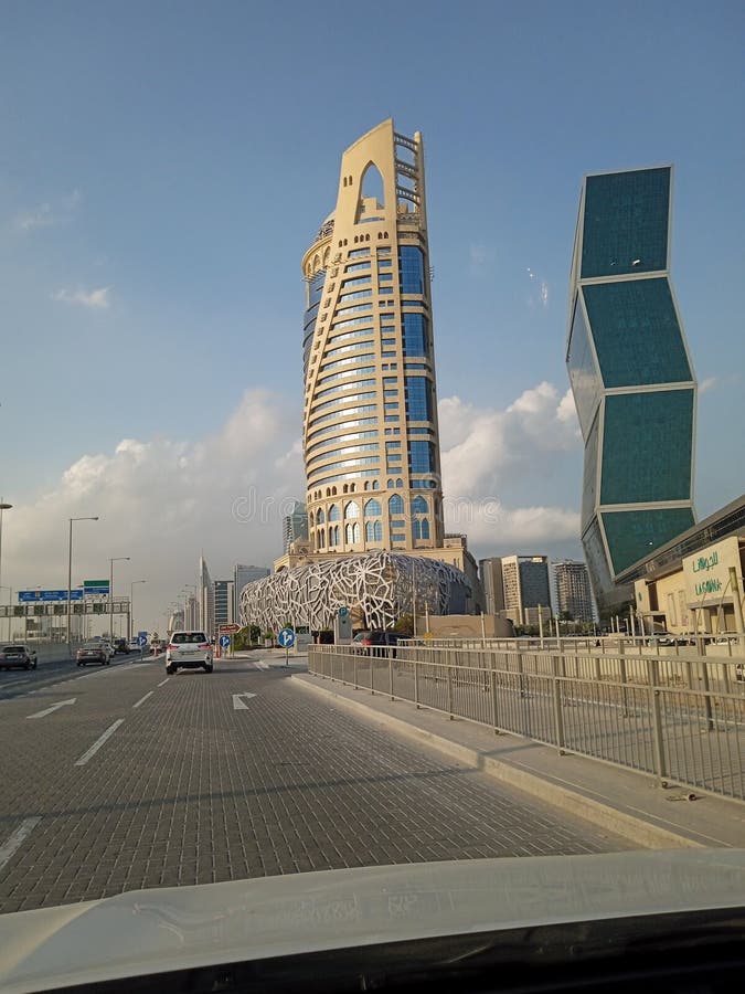 Lusail Tower in Lusail Expressways Doha Redactionele Foto - Image of ...