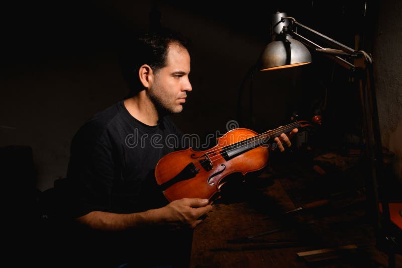 Luthier in His Workshop Making a Violin Stock Image - Image of craft ...