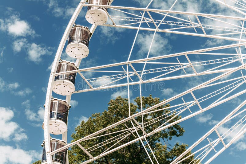 The New Panoramic Wheel Installed in the Parc of Limpertsberg Editorial ...