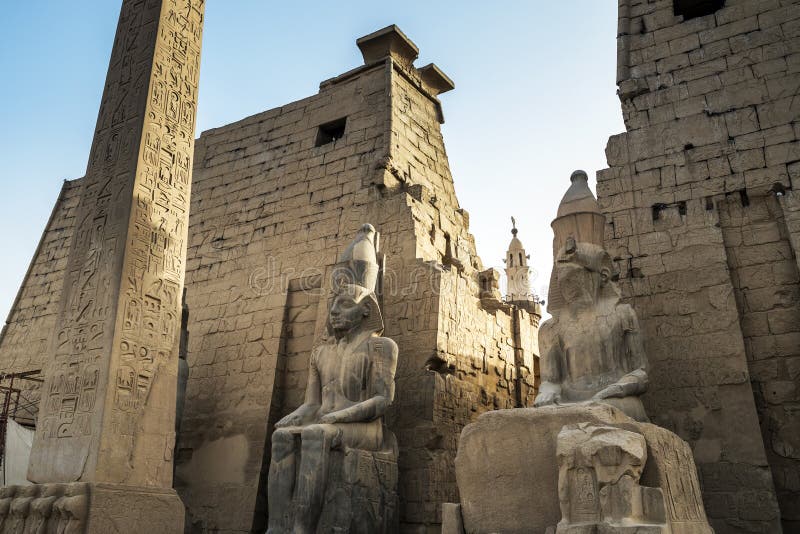 Luxor Temple statues editorial photo. Image of columns - 249682616