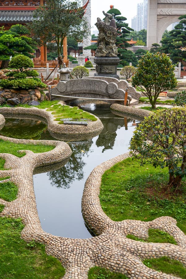 Luxurious Chinese Classical Garden Landscape Stock Image - Image of ...