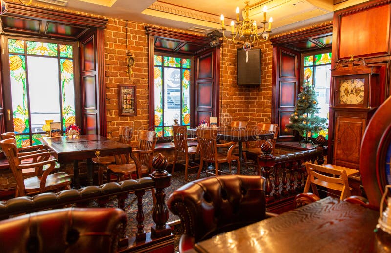 Luxurious Interior of Traditional English Restaurant Stock Photo ...