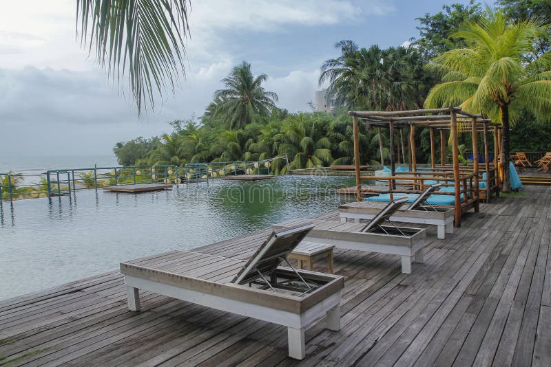 Luxurious Tropical Pool Resort Stock Image - Image of relax, house ...