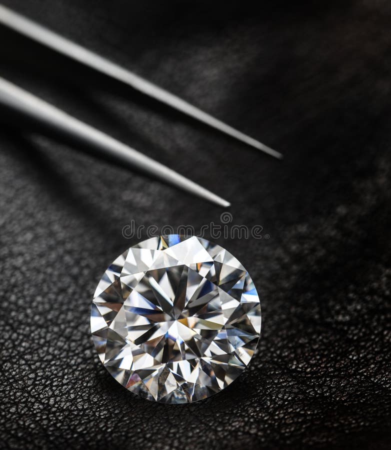 Diamond on the Black Background Stock Photo - Image of gift, gemstone ...