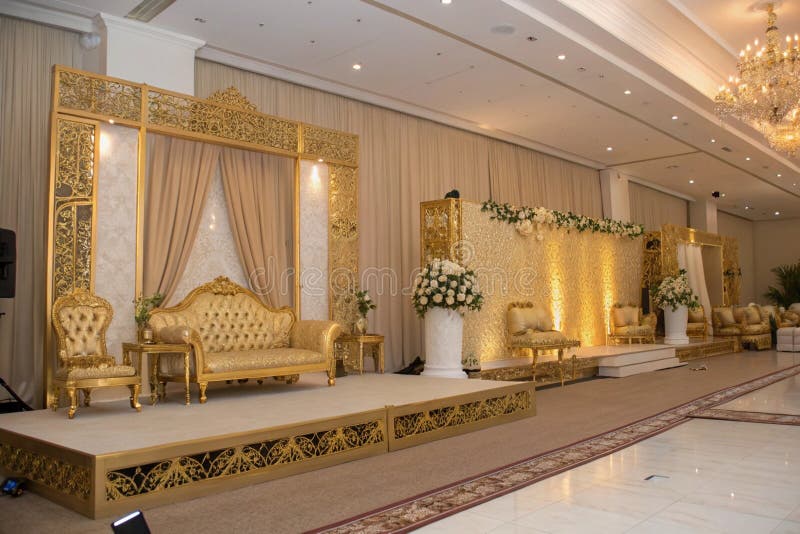 Luxury Gold Studio Well Used As Background, Layout and Presentation ...