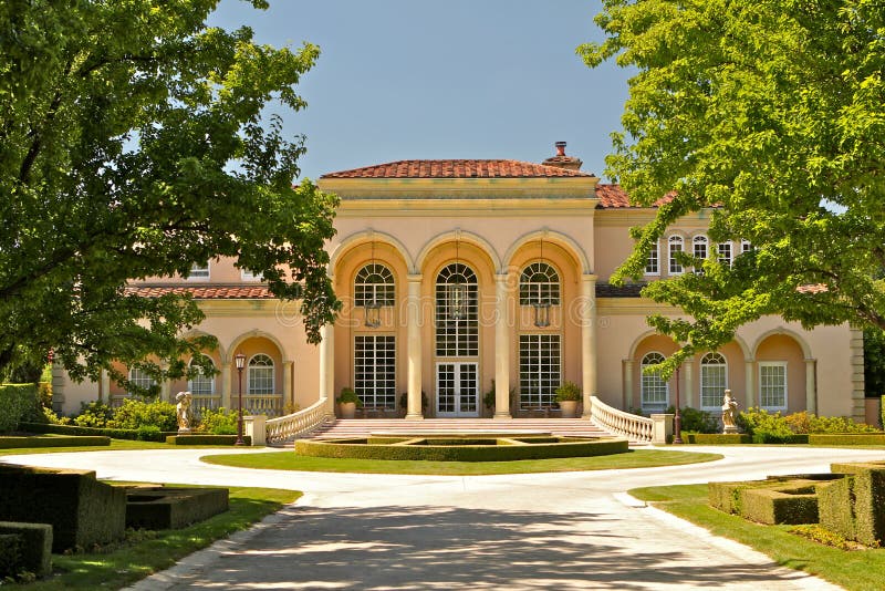 322 Symmetrical Mansion Stock Photos - Free & Royalty-Free Stock Photos ...