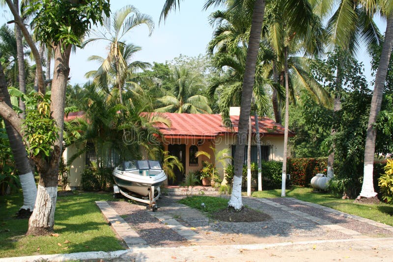 Boat Driveway Florida Stock Photos - Free & Royalty-Free Stock Photos ...