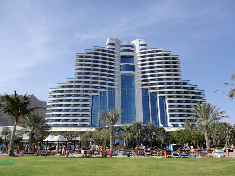 Luxury hotels editorial image. Image of holidays, emirates - 23883455