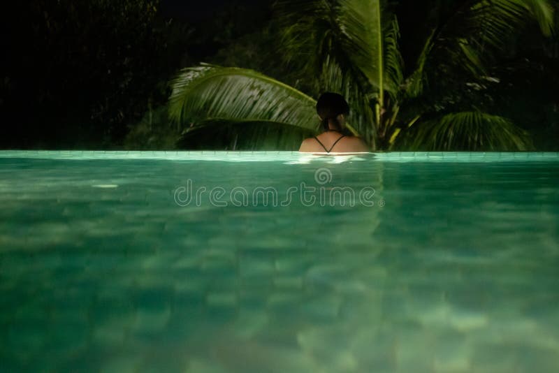 A Luxury Infinity Pool in a Tropical Resort Stock Image - Image of pool ...