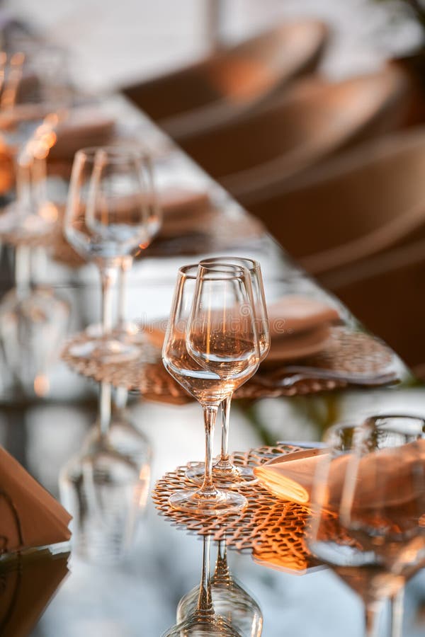 Luxury Restaurant Table Decorations. Glasses and Plates are Set Up on ...