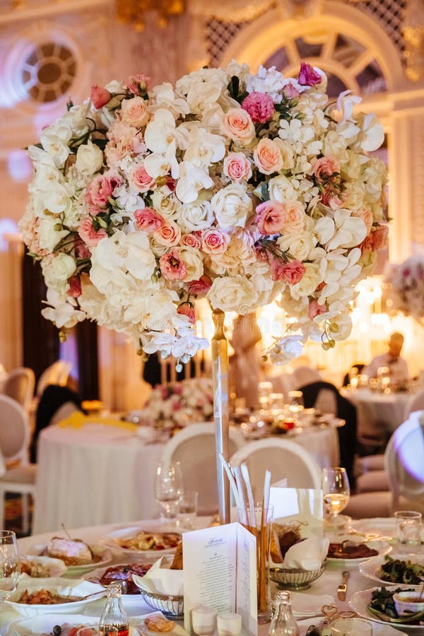 Luxury Table Decor with Flowers for a Wedding Party Stock Photo - Image ...