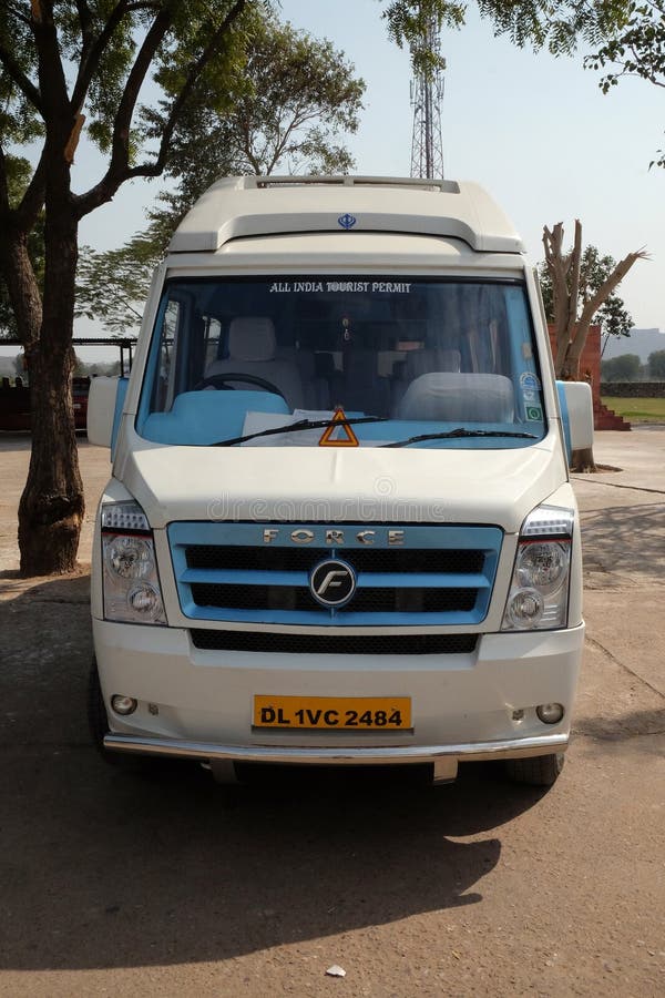 Luxury Tourist Van in Jaipur Editorial Photo - Image of jaipur, drive ...