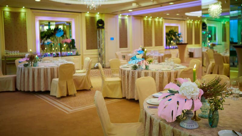 The Luxury Wedding Reception Dinner Table Setup Stock Image - Image of ...