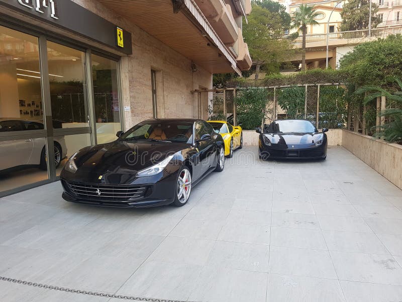 Luxusautos Ferrari, Monaco redaktionelles bild. Bild von formel - 97460430
