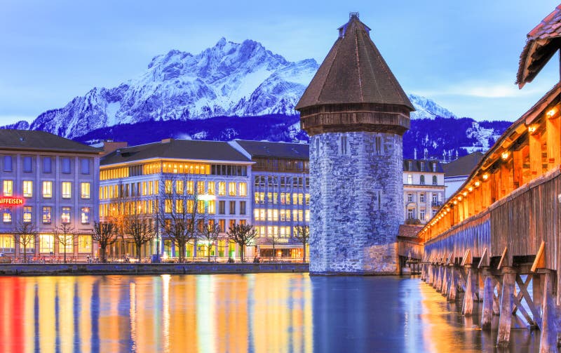 Luzern See die Schweiz redaktionelles stockfoto. Bild von entspannen ...