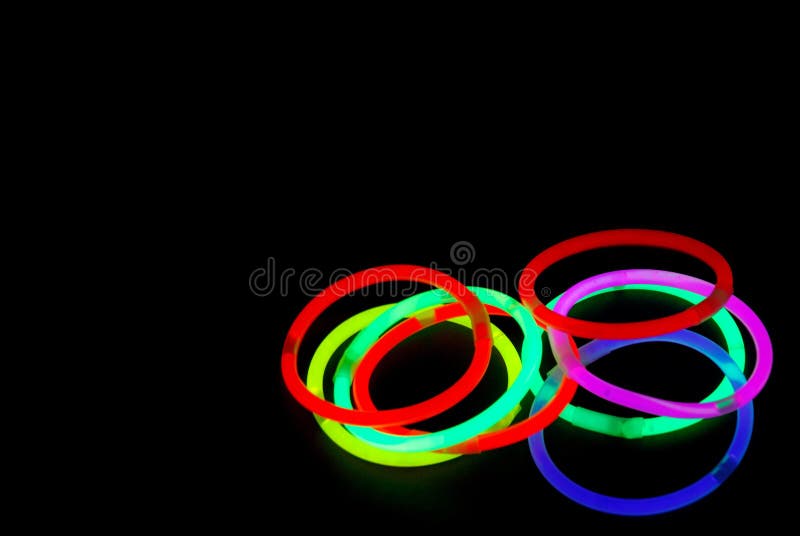 Luzes de néon coloridas foto de stock. Imagem de oval - 3979528