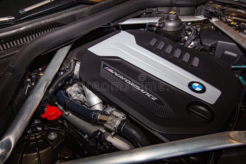 BMW X6 M50d Engine Compartment Editorial Photo - Image of 2020, luxury ...