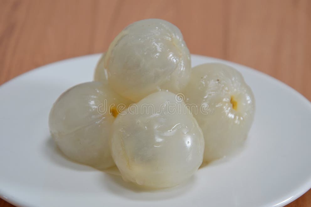 Lychee on the dish stock photo. Image of fruit, litchi - 55598418