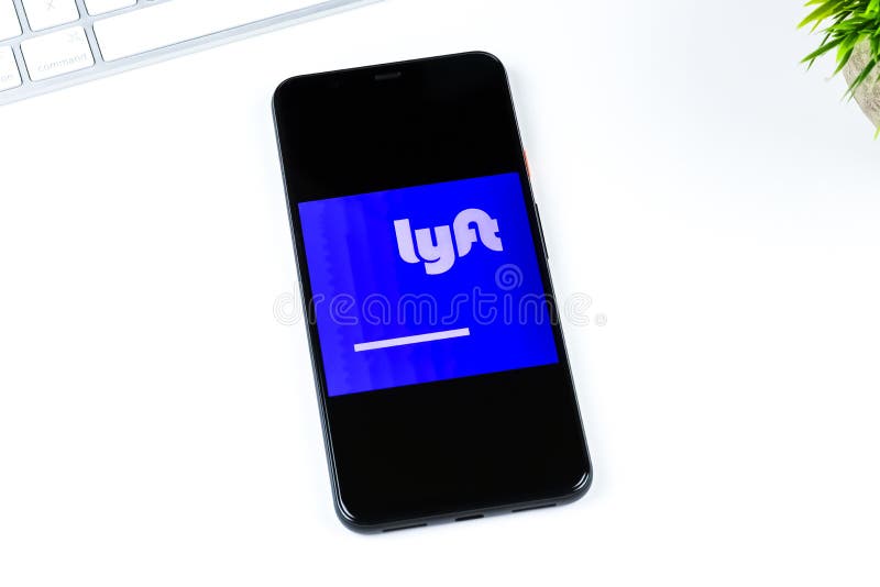 Lyft logo editorial stock image. Image of limosine, phone - 94144169