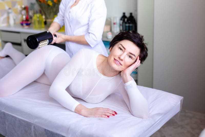 Lymphatic Drainage Massage Lpg Or R Sleek Apparatus Process Woman In