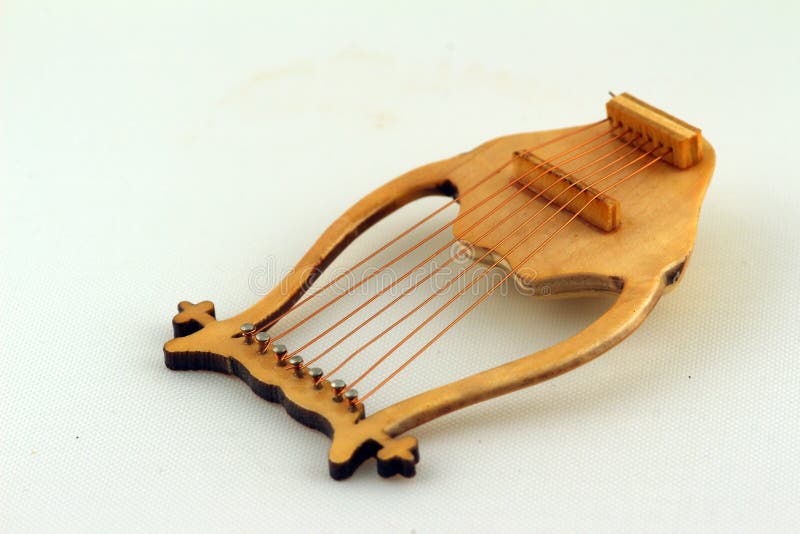 Lyre image stock. Image du isolement, musique, acoustique - 78410149