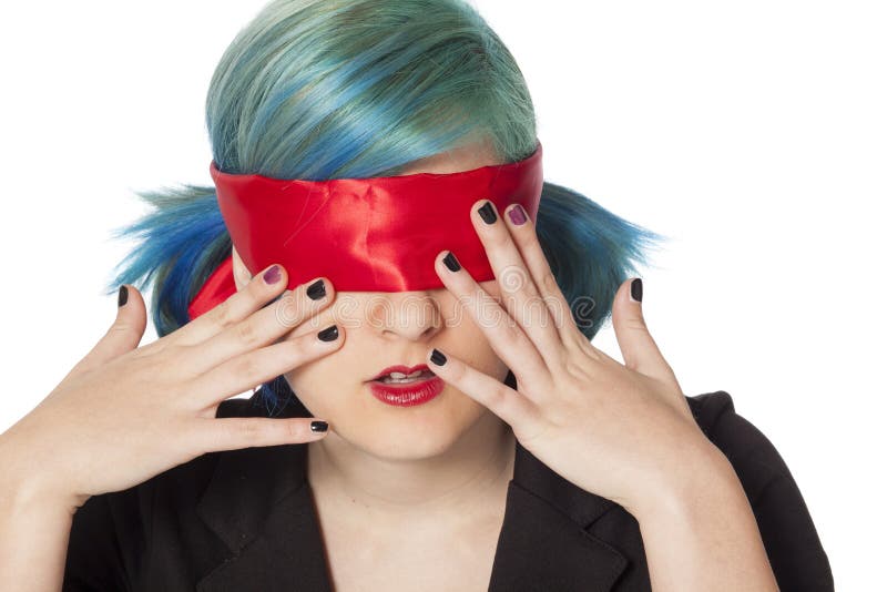 Mädchen Mit Augen Mit Verbundenen Augen Stockfoto - Bild von frau, blau ...