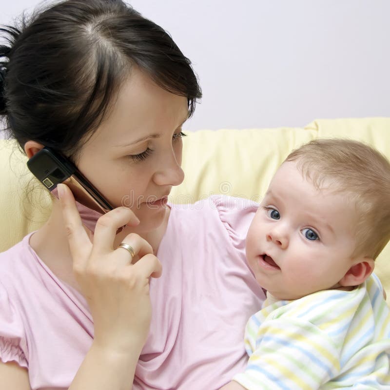 Mère et fils image stock. Image du expressions, femelle - 16429605