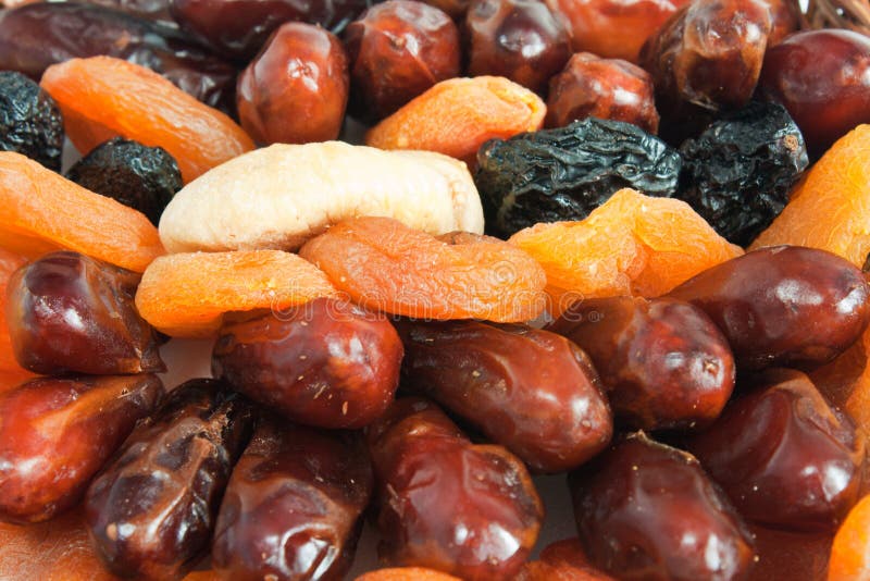 Fruit Sec De Plomb Ou De Pruneau Photo stock - Image du mangez, closeup ...