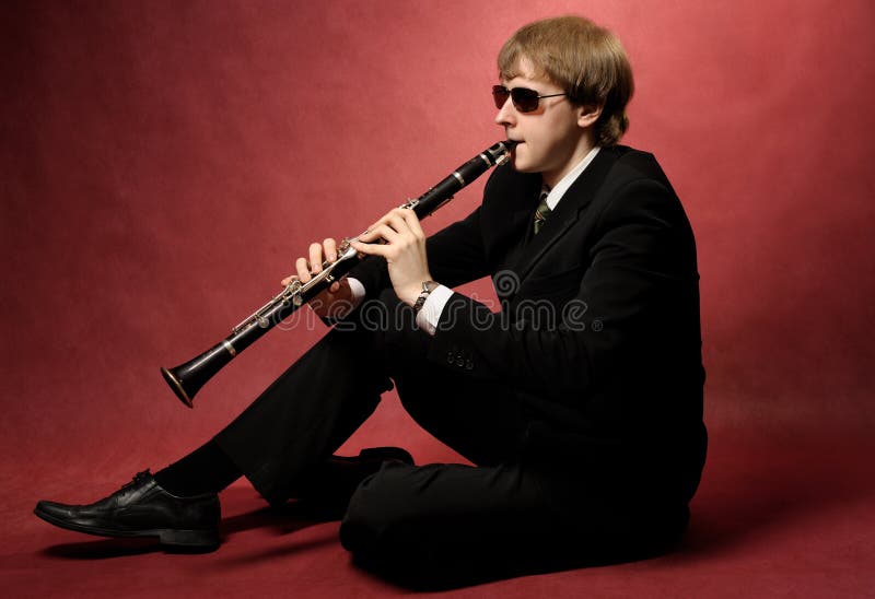 Músico imagen de archivo. Imagen de artes, concierto, cultura - 8781187