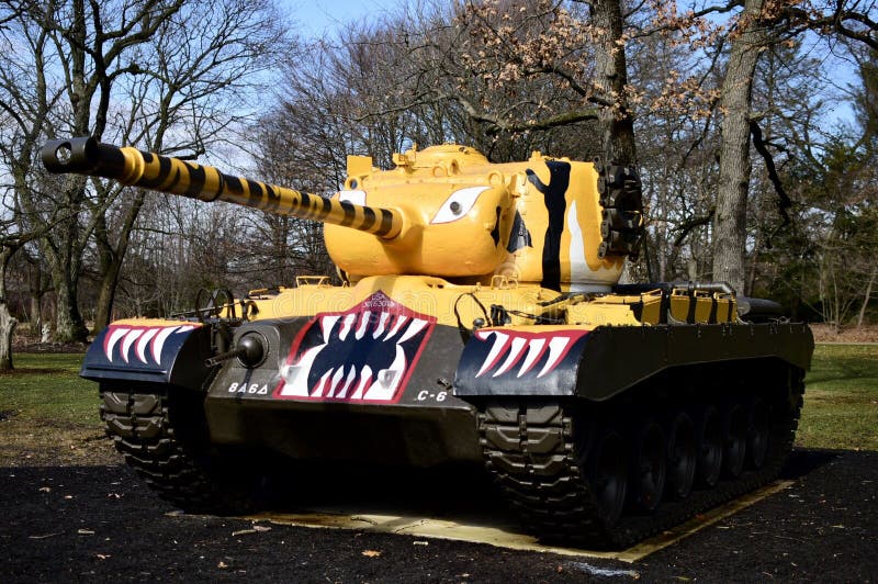 M48 Patton Tank foto de archivo. Imagen de cuatro, tanque - 111148162