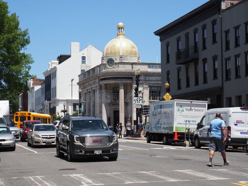 M ST NW Intersection with Wisconsin Ave NW in Georgetown. Editorial ...