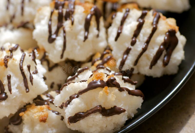 Macarrones de coco imagen de archivo. Imagen de llovizna - 8539147