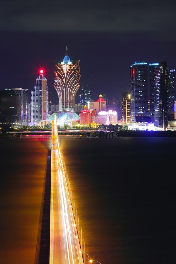 Macau at night stock image. Image of casino, skyscrape - 33903459