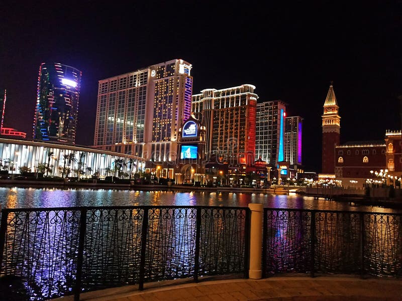 Macau at night editorial photography. Image of tower - 116161587