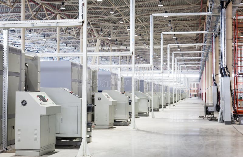 Macchine Moderne in Negozio Fotografia Stock - Immagine di fabbrica ...